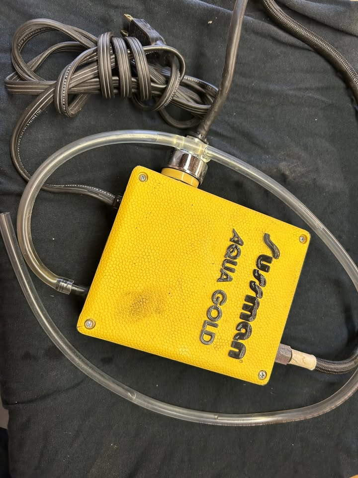 FOR SALE - 1950s Vintage Commercial Sussman Aqua Gold Steam Iron & Pump ...